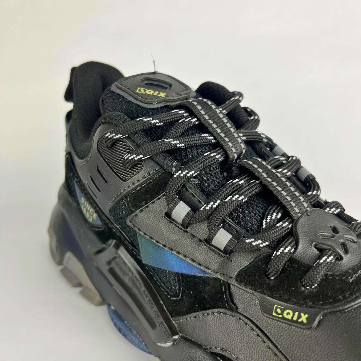 Tênis Qix Trek Preto Grafite | Oscar